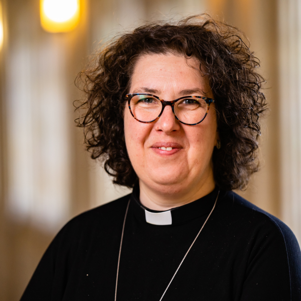 Revd Sarah Geileskey | St Edmundsbury Cathedral